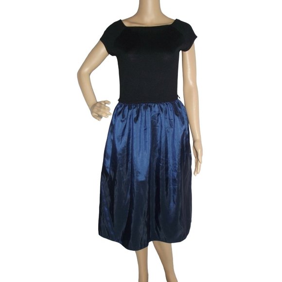 Mixt by Heidi Weisel | Dresses | Heidi Weisel Medium Black Sweater Blue ...